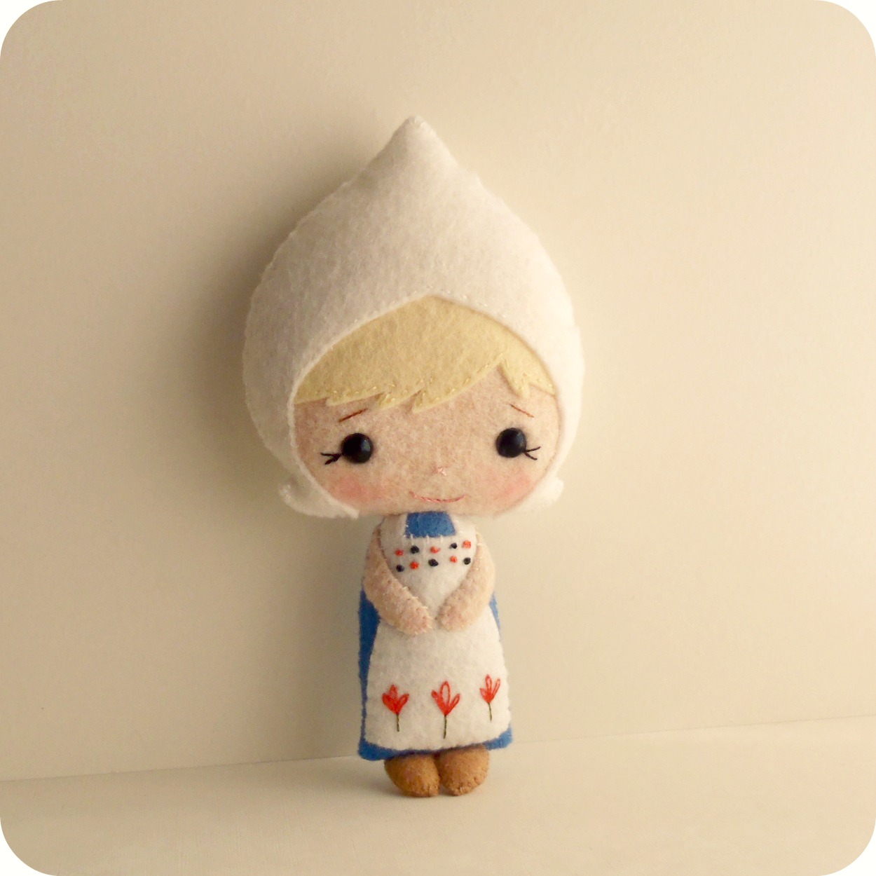 Dutch Girl Pdf Pattern on Luulla